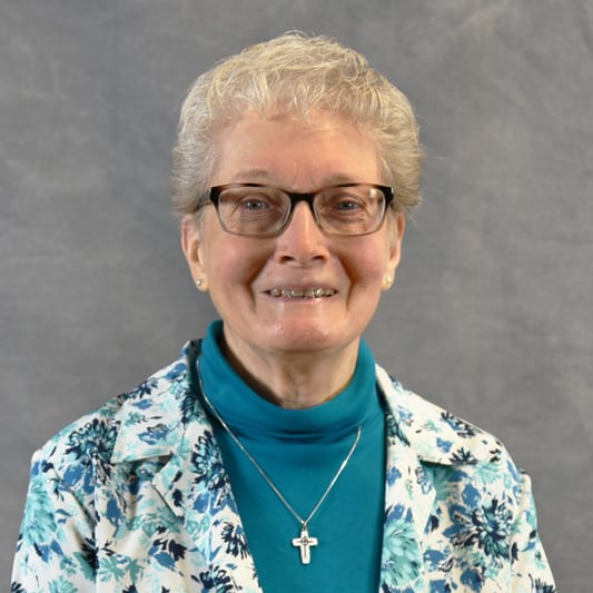 Stephanie Downing's Instagram, Twitter & Facebook on IDCrawl