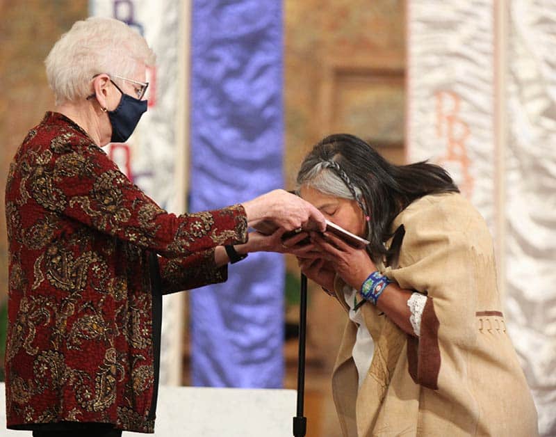 Sister Joni Luna professes final vows, Sister Jessica Vitente professes ...