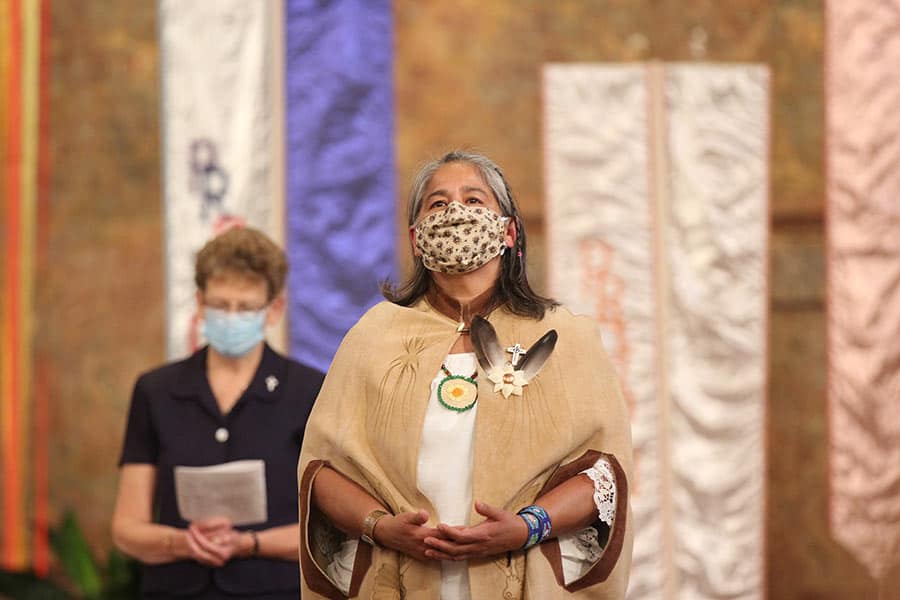 Sister Joni Luna professes final vows, Sister Jessica Vitente professes ...