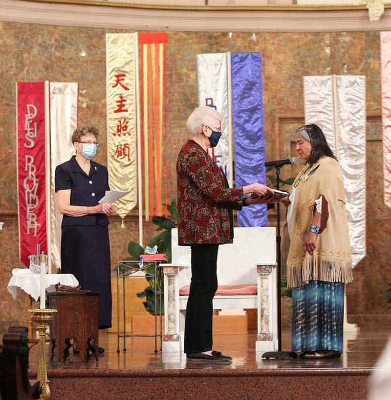 Sister Joni Luna professes final vows, Sister Jessica Vitente professes ...